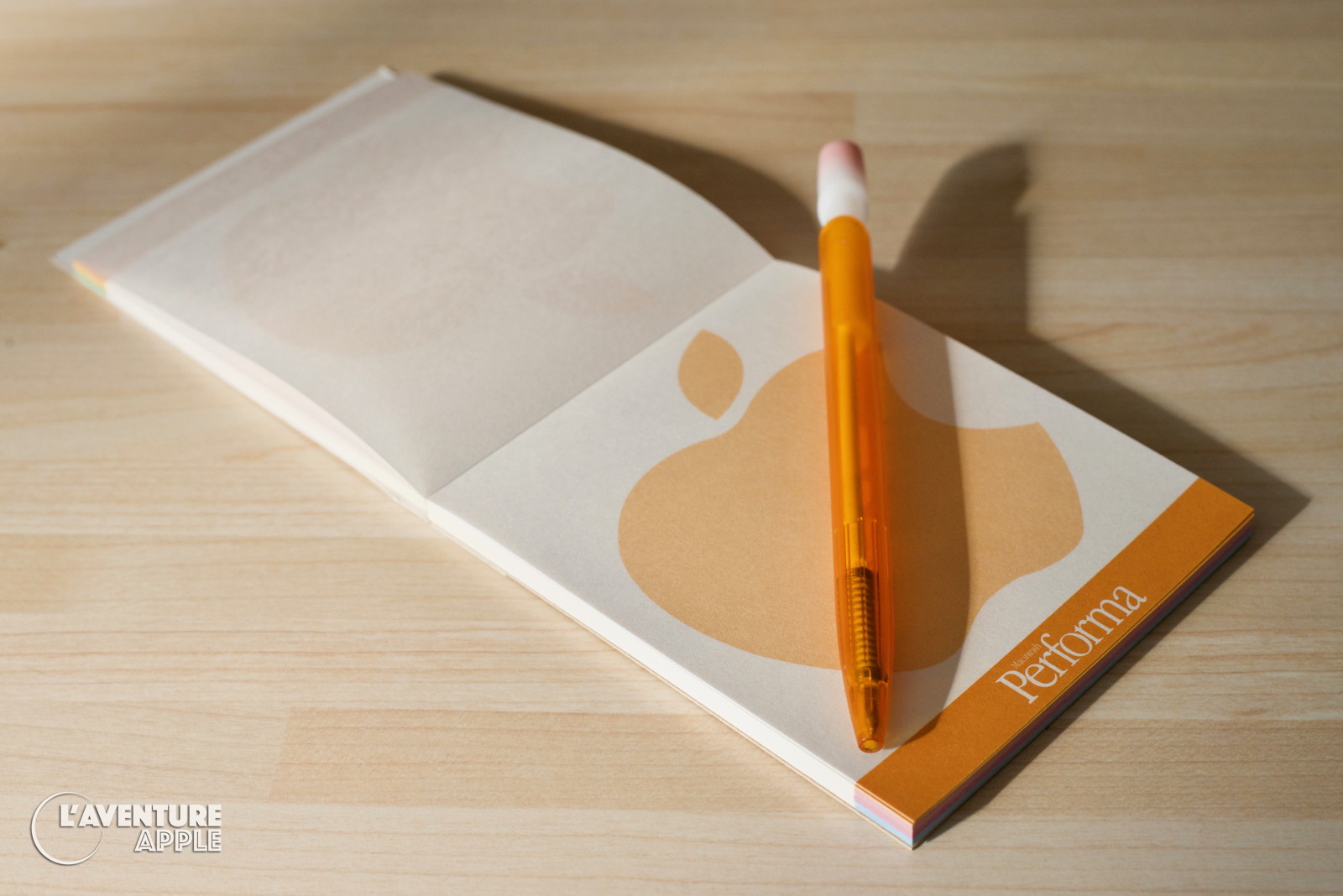 Le bloc-note Performa d’Apple – Les trésors de l'Aventure Apple
