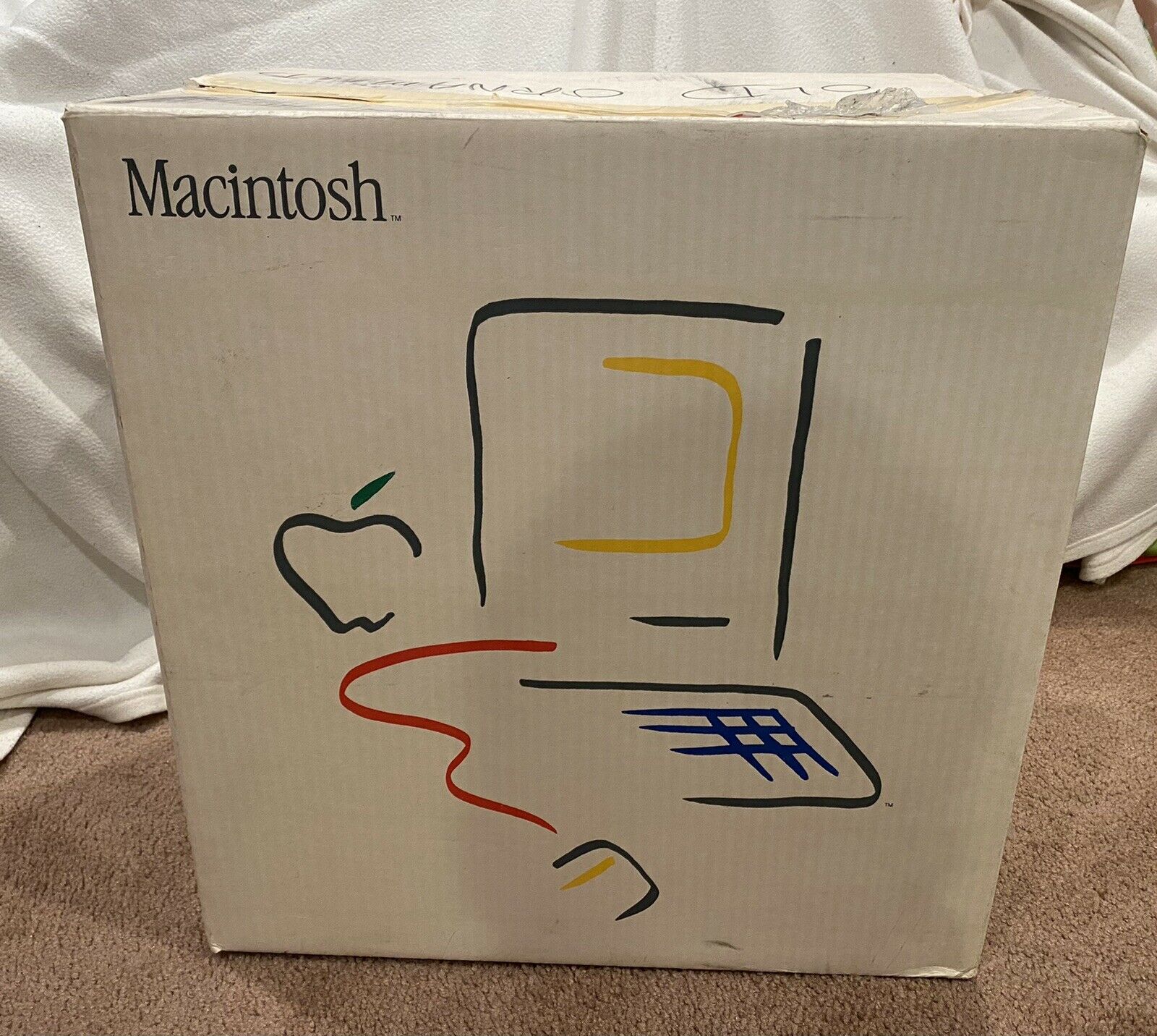 Un carton Picasso du premier Macintosh sur eBay – Les trésors de l ...